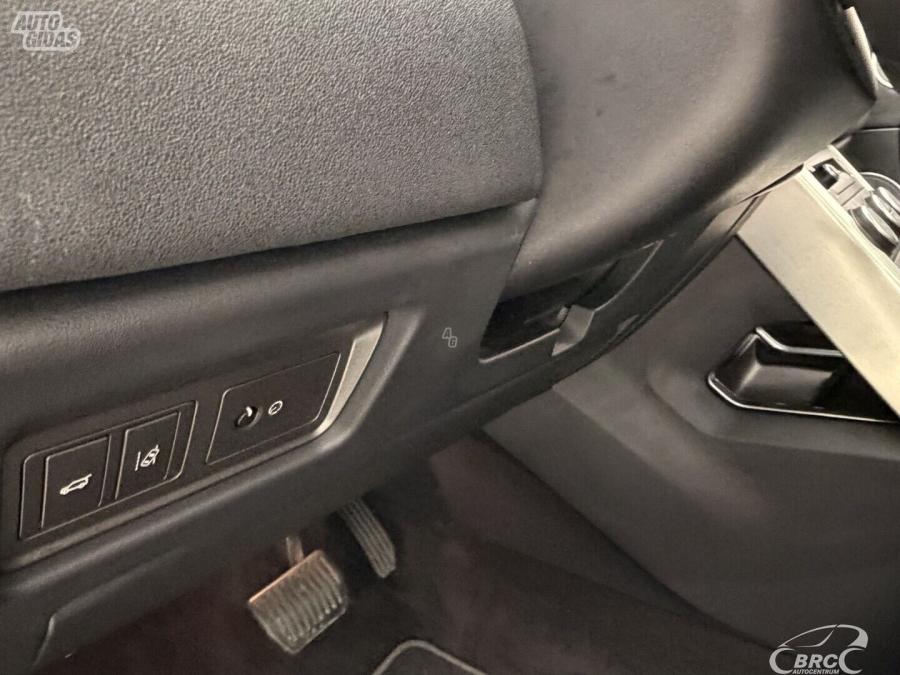 Black Land Rover Range Rover Evoque 2017 in Avizieniai, with an engine capacity of 2.00 L and mileage of 171 thousand km for 12300 €, photo 28 on AUTOMOTO.COM.LV