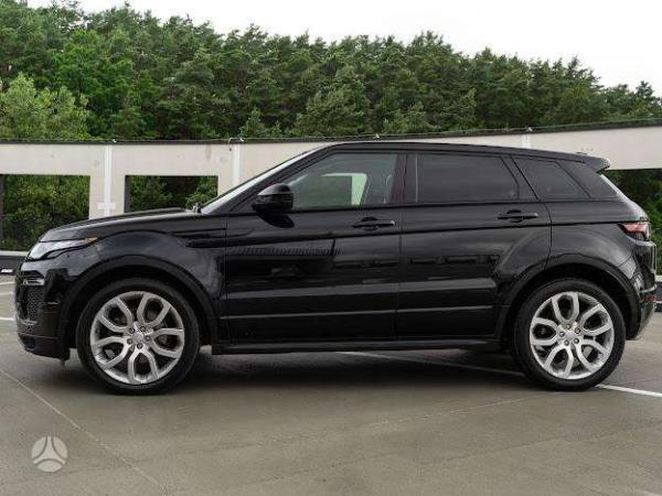 Melns Land Rover Range Rover Evoque 2017 Viļņa, ar dzinēja tilpumu 2.00 L un nobraukumu 76 tūkst. km par 16900 €, foto 4 vietnē AUTOMOTO.COM.LV