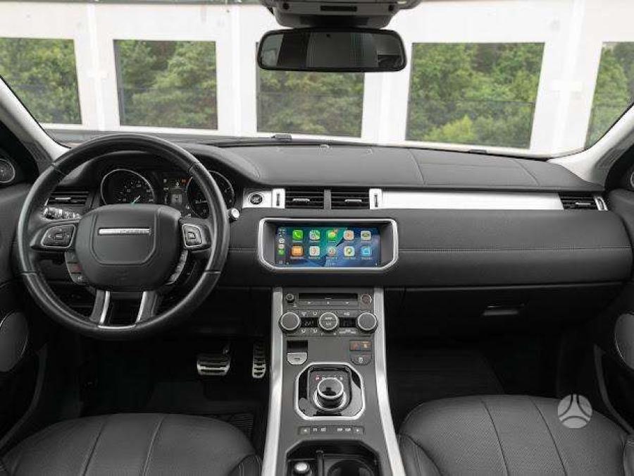 Black Land Rover Range Rover Evoque 2017 in Vilnius, with an engine capacity of 2.00 L and mileage of 76 thousand km for 16900 €, photo 21 on AUTOMOTO.COM.LV