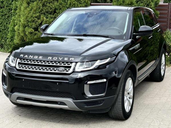 Melns Land Rover Range Rover Evoque 2017 Kretinga, ar dzinēja tilpumu 2.00 L un nobraukumu 118 tūkst. km par 9750 €, foto 5 vietnē AUTOMOTO.COM.LV