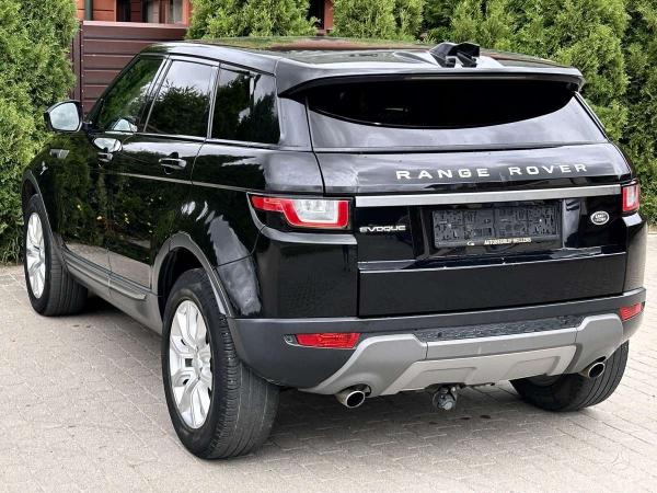 Melns Land Rover Range Rover Evoque 2017 Kretinga, ar dzinēja tilpumu 2.00 L un nobraukumu 118 tūkst. km par 9750 €, foto 8 vietnē AUTOMOTO.COM.LV