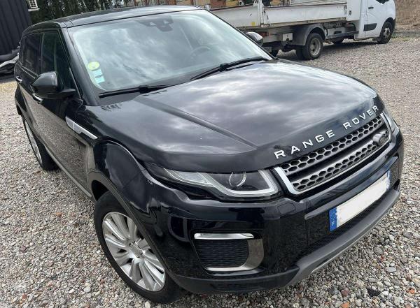 Melns Land Rover Range Rover Evoque 2017 Tauragė, ar dzinēja tilpumu 2.00 L un nobraukumu 115 tūkst. km par 7300 €, foto 2 vietnē AUTOMOTO.COM.LV