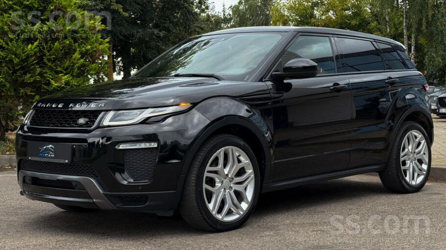 Black Land Rover Range Rover Evoque 2017 in Daugavpils, with an engine capacity of 2.00 L and mileage of 203 thousand km for 14550 €, photo 5 on AUTOMOTO.COM.LV