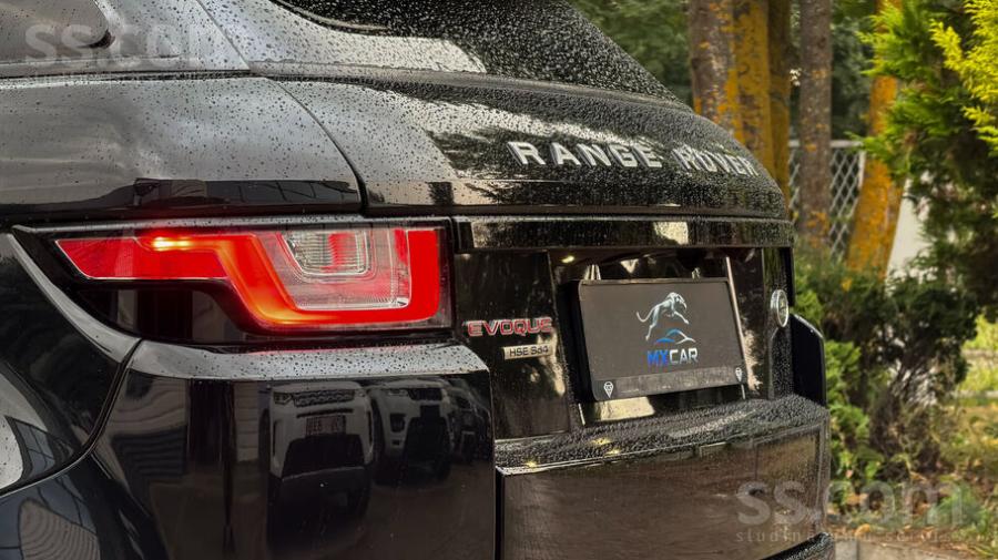 Black Land Rover Range Rover Evoque 2017 in Daugavpils, with an engine capacity of 2.00 L and mileage of 203 thousand km for 14550 €, photo 21 on AUTOMOTO.COM.LV