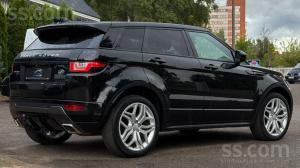 Black Land Rover Range Rover Evoque 2017 in Daugavpils, with an engine capacity of 2.00 L and mileage of 203 thousand km for 14550 €, photo 24 on AUTOMOTO.COM.LV