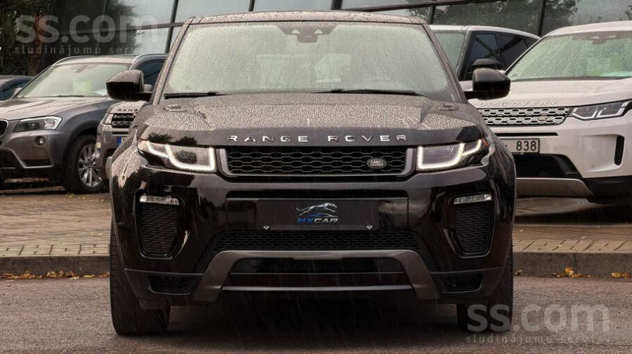 Black Land Rover Range Rover Evoque 2017 in Daugavpils, with an engine capacity of 2.00 L and mileage of 203 thousand km for 14550 €, photo 33 on AUTOMOTO.COM.LV