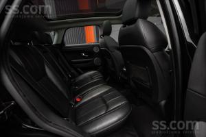 Melns Land Rover Range Rover Evoque 2017 Jelgava, ar dzinēja tilpumu 2.00 L un nobraukumu 0 tūkst. km par 11700 €, foto 10 vietnē AUTOMOTO.COM.LV