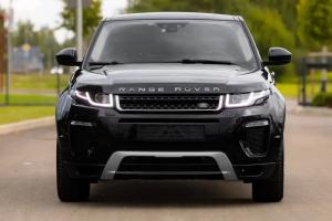 Black Land Rover Range Rover Evoque 2017 in Jelgava, with an engine capacity of 2.00 L and mileage of 160 thousand km for 11700 €, photo 3 on AUTOMOTO.COM.LV