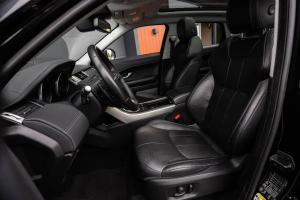 Black Land Rover Range Rover Evoque 2017 in Jelgava, with an engine capacity of 2.00 L and mileage of 160 thousand km for 11700 €, photo 16 on AUTOMOTO.COM.LV