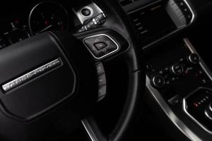 Black Land Rover Range Rover Evoque 2017 in Jelgava, with an engine capacity of 2.00 L and mileage of 160 thousand km for 11700 €, photo 29 on AUTOMOTO.COM.LV