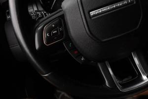 Black Land Rover Range Rover Evoque 2017 in Jelgava, with an engine capacity of 2.00 L and mileage of 160 thousand km for 11700 €, photo 30 on AUTOMOTO.COM.LV