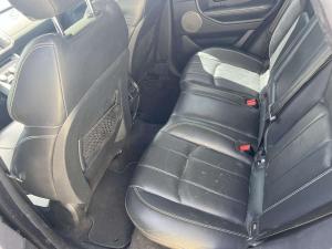 Melns Land Rover Range Rover Evoque 2017 Tauragė, ar dzinēja tilpumu 2.00 L un nobraukumu 118 tūkst. km par 7000 €, foto 8 vietnē AUTOMOTO.COM.LV