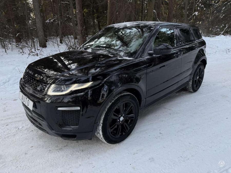 Melns Land Rover Range Rover Evoque 2018 Tauragė, ar dzinēja tilpumu 2.00 L un nobraukumu 153 tūkst. km par 13600 €, foto 1 vietnē AUTOMOTO.COM.LV