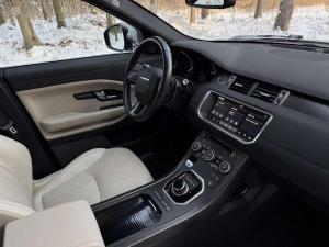 Melns Land Rover Range Rover Evoque 2018 Tauragė, ar dzinēja tilpumu 2.00 L un nobraukumu 153 tūkst. km par 13600 €, foto 19 vietnē AUTOMOTO.COM.LV