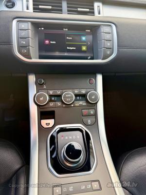 Black Land Rover Range Rover Evoque 2018 in Tallinn, with an engine capacity of 2.00 L and mileage of 100 thousand km for 17900 €, photo 9 on AUTOMOTO.COM.LV