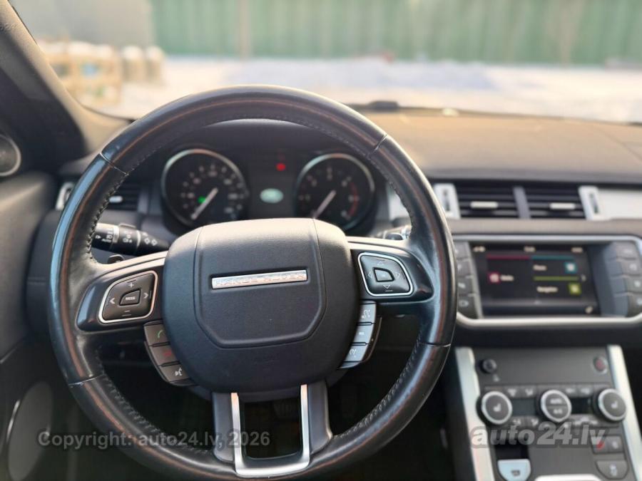 Black Land Rover Range Rover Evoque 2018 in Tallinn, with an engine capacity of 2.00 L and mileage of 100 thousand km for 17900 €, photo 10 on AUTOMOTO.COM.LV