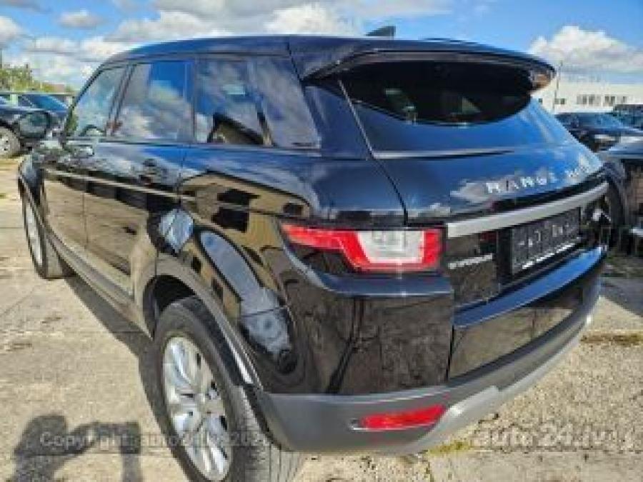Black Land Rover Range Rover Evoque 2018 in Tartu, with an engine capacity of 2.00 L and mileage of 87 thousand km for 17790 €, photo 7 on AUTOMOTO.COM.LV