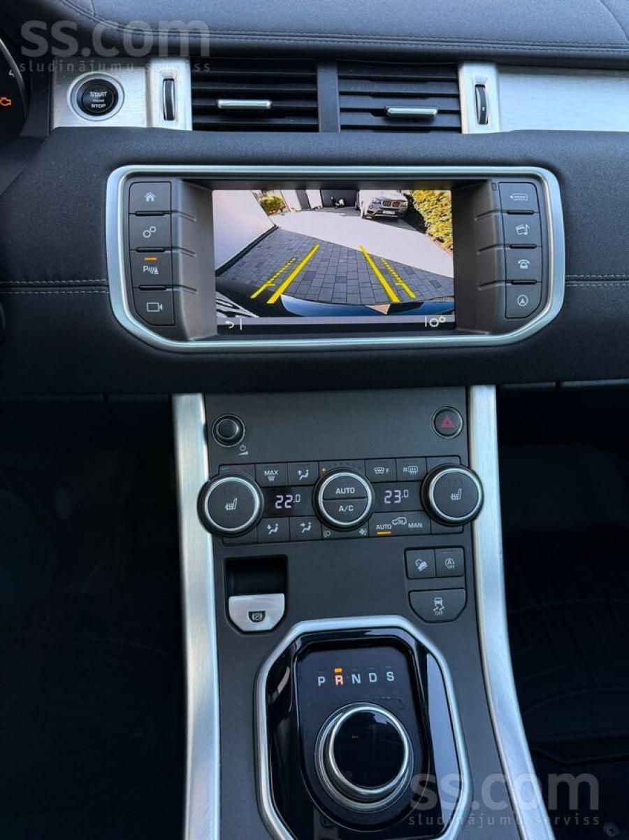 Melns Land Rover Range Rover Evoque 2018 Rīga, ar dzinēja tilpumu 2.00 L un nobraukumu 74 tūkst. km par 16000 €, foto 7 vietnē AUTOMOTO.COM.LV