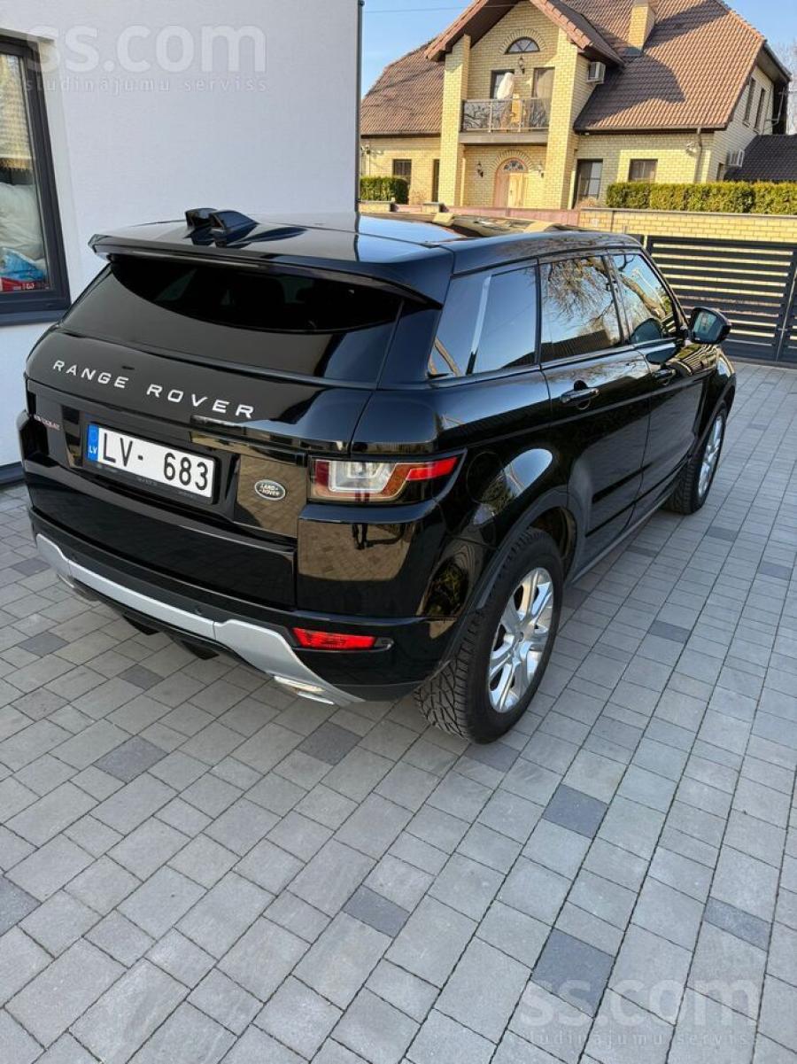 Melns Land Rover Range Rover Evoque 2018 Rīga, ar dzinēja tilpumu 2.00 L un nobraukumu 74 tūkst. km par 16000 €, foto 10 vietnē AUTOMOTO.COM.LV