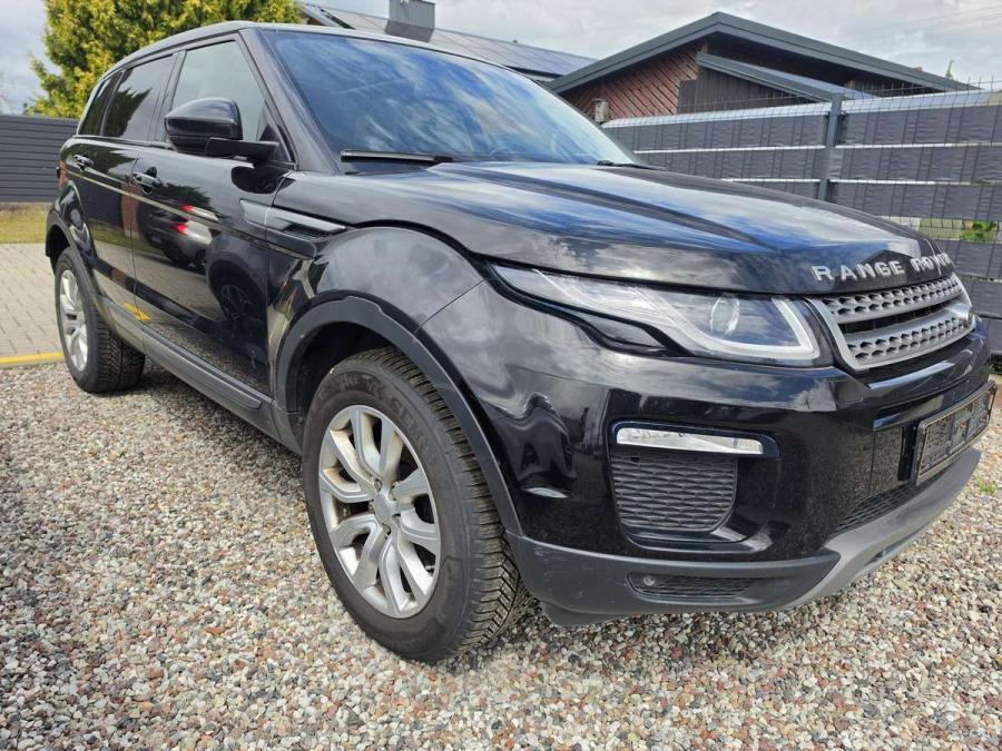 Black Land Rover Range Rover Evoque 2018 in Taurage, with an engine capacity of 2.00 L and mileage of 177 thousand km for 7800 €, photo 1 on AUTOMOTO.COM.LV