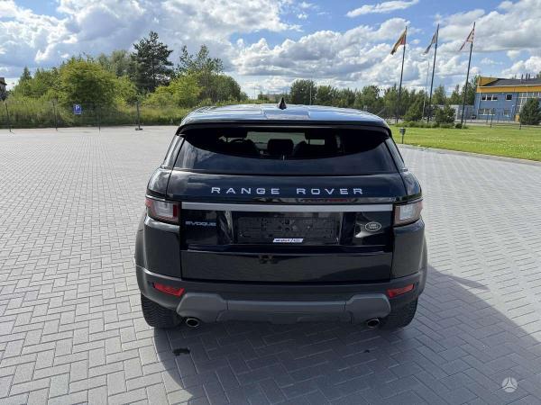 Black Land Rover Range Rover Evoque 2018 in Telschi, with an engine capacity of 2.00 L and mileage of 106 thousand km for 8700 €, photo 5 on AUTOMOTO.COM.LV
