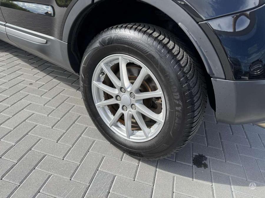 Black Land Rover Range Rover Evoque 2018 in Telschi, with an engine capacity of 2.00 L and mileage of 106 thousand km for 8700 €, photo 13 on AUTOMOTO.COM.LV