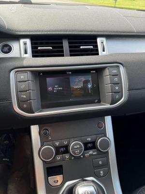 Black Land Rover Range Rover Evoque 2018 in Telschi, with an engine capacity of 2.00 L and mileage of 106 thousand km for 8700 €, photo 26 on AUTOMOTO.COM.LV