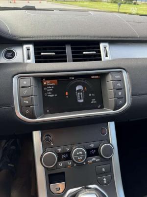 Black Land Rover Range Rover Evoque 2018 in Telschi, with an engine capacity of 2.00 L and mileage of 106 thousand km for 8700 €, photo 28 on AUTOMOTO.COM.LV