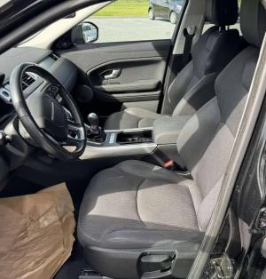 Melns Land Rover Range Rover Evoque 2018 Telšiai, ar dzinēja tilpumu 2.00 L un nobraukumu 106 tūkst. km par 8690 €, foto 11 vietnē AUTOMOTO.COM.LV