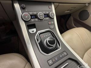 Black Land Rover Range Rover Evoque 2018 in Vilnius, with an engine capacity of 2.00 L and mileage of 143 thousand km for 12900 €, photo 28 on AUTOMOTO.COM.LV