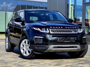 Black Land Rover Range Rover Evoque 2018 in Siauliai, with an engine capacity of 2.00 L and mileage of 208 thousand km for 12500 €, photo 6 on AUTOMOTO.COM.LV