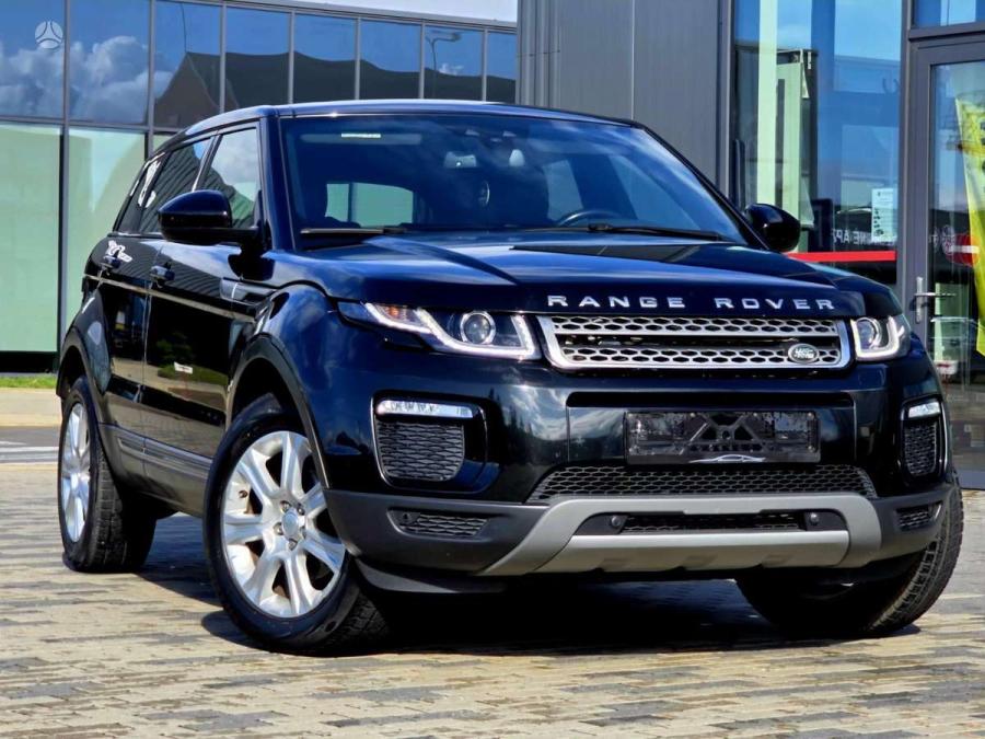 Black Land Rover Range Rover Evoque 2018 in Siauliai, with an engine capacity of 2.00 L and mileage of 208 thousand km for 12500 €, photo 6 on AUTOMOTO.COM.LV
