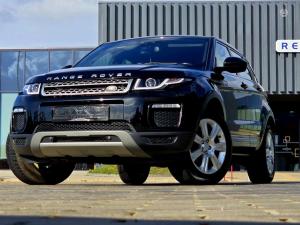 Black Land Rover Range Rover Evoque 2018 in Siauliai, with an engine capacity of 2.00 L and mileage of 208 thousand km for 12500 €, photo 10 on AUTOMOTO.COM.LV