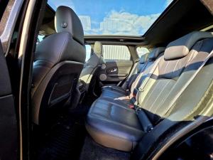 Black Land Rover Range Rover Evoque 2018 in Siauliai, with an engine capacity of 2.00 L and mileage of 208 thousand km for 12500 €, photo 18 on AUTOMOTO.COM.LV