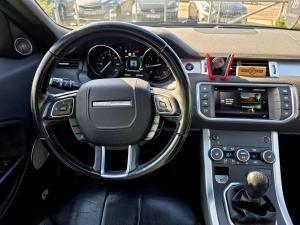 Black Land Rover Range Rover Evoque 2018 in Siauliai, with an engine capacity of 2.00 L and mileage of 208 thousand km for 12500 €, photo 19 on AUTOMOTO.COM.LV