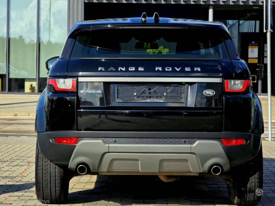 Black Land Rover Range Rover Evoque 2018 in Siauliai, with an engine capacity of 2.00 L and mileage of 208 thousand km for 12500 €, photo 24 on AUTOMOTO.COM.LV