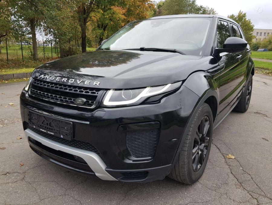 Black Land Rover Range Rover Evoque 2018 in Siauliai, with an engine capacity of 2.00 L and mileage of 150 thousand km for 10200 €, photo 1 on AUTOMOTO.COM.LV