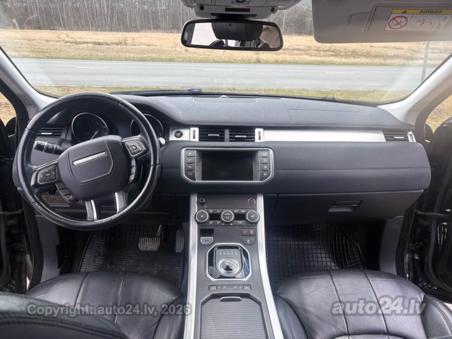 Black Land Rover Range Rover Evoque 2019 in Tallinn, with an engine capacity of 2.00 L and mileage of 106 thousand km for 19000 €, photo 11 on AUTOMOTO.COM.LV