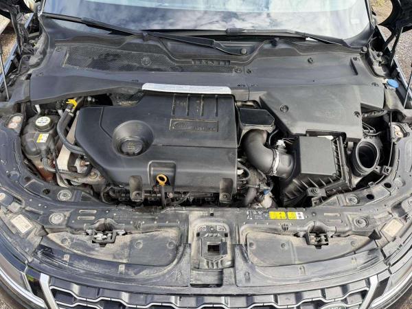 Melns Land Rover Range Rover Evoque 2019 Klaipėda, ar dzinēja tilpumu 2.00 L un nobraukumu 89 tūkst. km par 19000 €, foto 6 vietnē AUTOMOTO.COM.LV