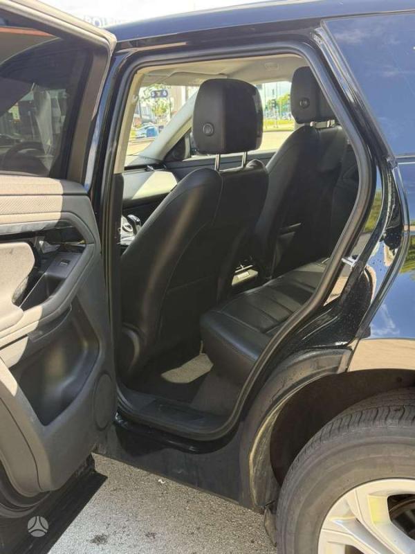 Melns Land Rover Range Rover Evoque 2019 Klaipėda, ar dzinēja tilpumu 2.00 L un nobraukumu 89 tūkst. km par 19000 €, foto 7 vietnē AUTOMOTO.COM.LV