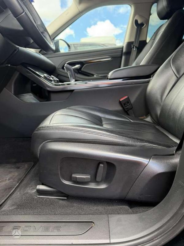 Melns Land Rover Range Rover Evoque 2019 Klaipėda, ar dzinēja tilpumu 2.00 L un nobraukumu 89 tūkst. km par 19000 €, foto 9 vietnē AUTOMOTO.COM.LV