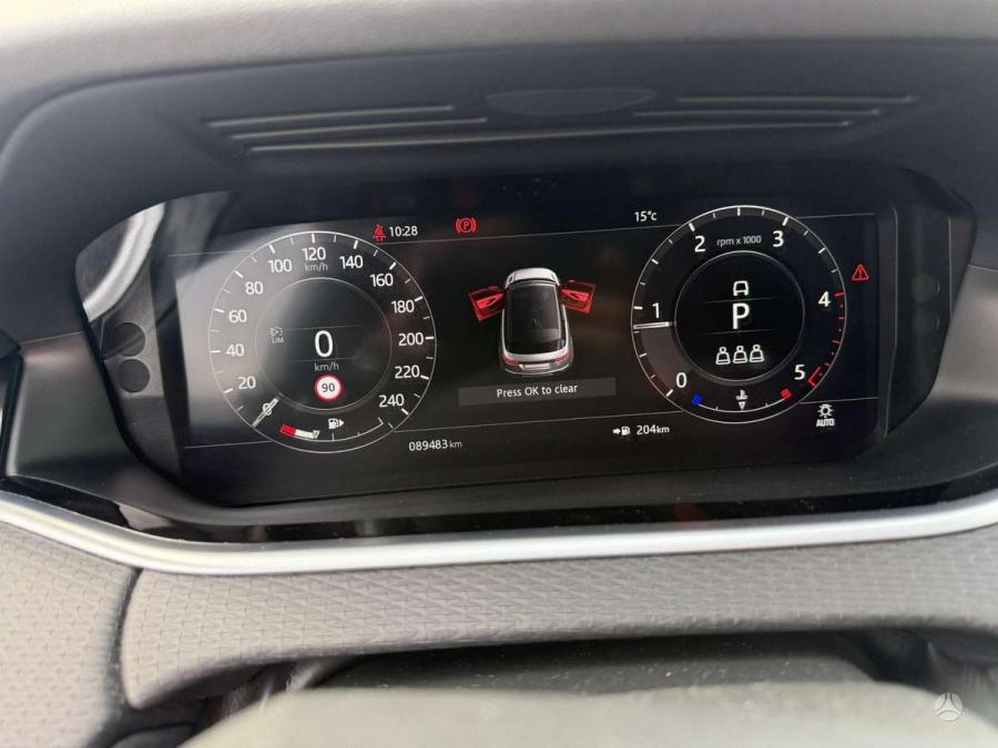 Melns Land Rover Range Rover Evoque 2019 Klaipėda, ar dzinēja tilpumu 2.00 L un nobraukumu 89 tūkst. km par 19000 €, foto 16 vietnē AUTOMOTO.COM.LV