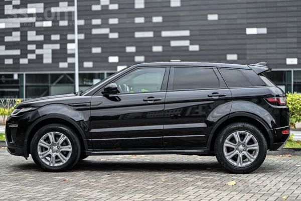 Black Land Rover Range Rover Evoque 2019 in Jelgava, with an engine capacity of 2.00 L and mileage of 161 thousand km for 13800 €, photo 11 on AUTOMOTO.COM.LV