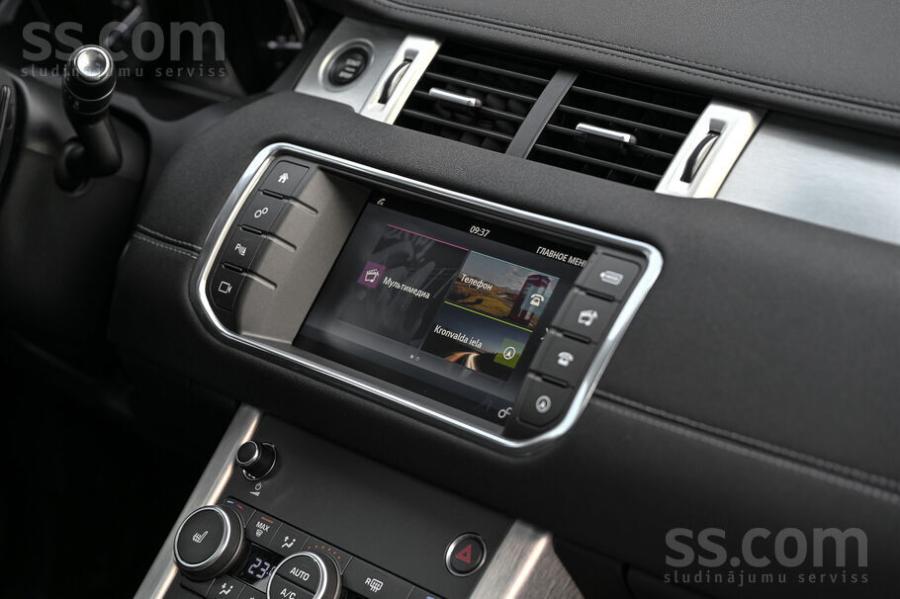 Black Land Rover Range Rover Evoque 2019 in Jelgava, with an engine capacity of 2.00 L and mileage of 161 thousand km for 13800 €, photo 34 on AUTOMOTO.COM.LV