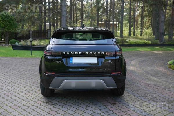 Black Land Rover Range Rover Evoque 2020 in Aizkraukle, with an engine capacity of 2.00 L and mileage of 44 thousand km for 12900 €, photo 3 on AUTOMOTO.COM.LV