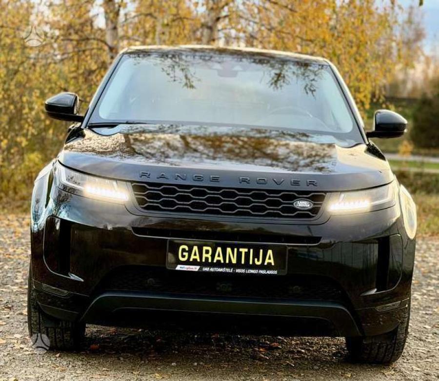 Black Land Rover Range Rover Evoque 2020 in Siauliai, with an engine capacity of 2.00 L and mileage of 173 thousand km for 17200 €, photo 5 on AUTOMOTO.COM.LV