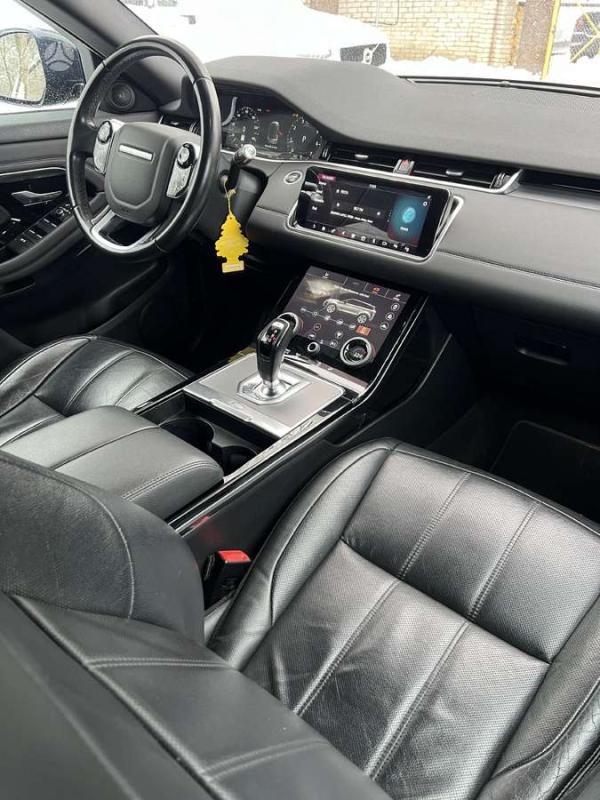 Black Land Rover Range Rover Evoque 2020 in Vilnius, with an engine capacity of 2.00 L and mileage of 97 thousand km for 21500 €, photo 9 on AUTOMOTO.COM.LV