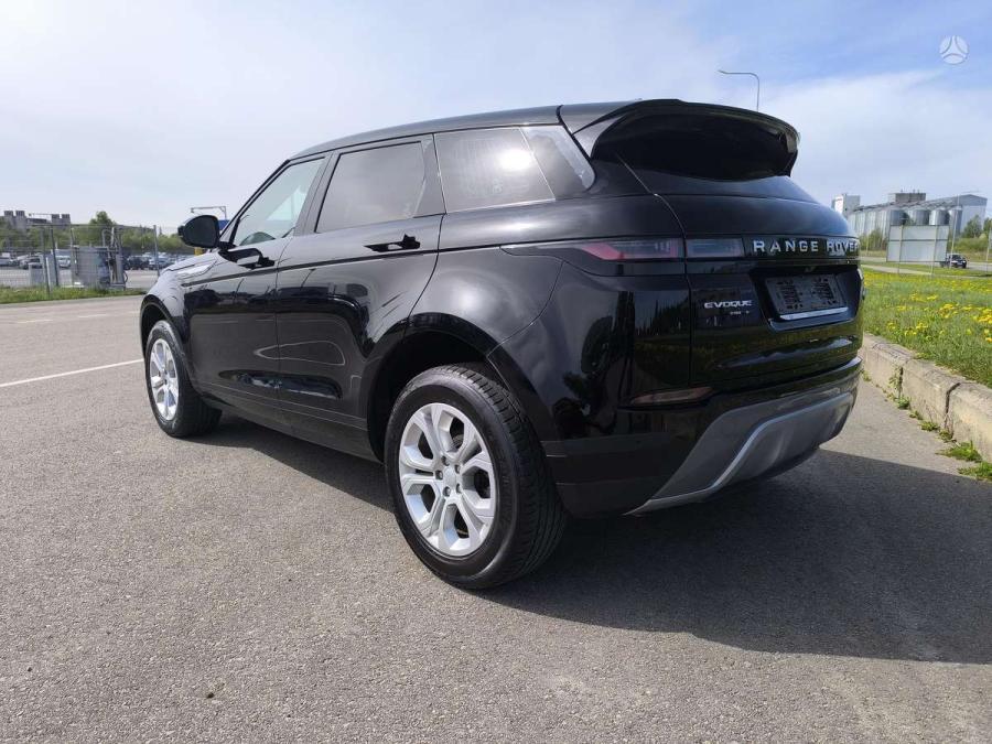 Melns Land Rover Range Rover Evoque 2020 Panevēža, ar dzinēja tilpumu 2.00 L un nobraukumu 193 tūkst. km par 16500 €, foto 8 vietnē AUTOMOTO.COM.LV