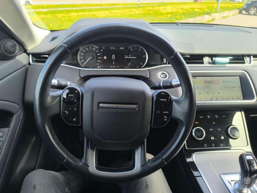 Melns Land Rover Range Rover Evoque 2020 Panevēža, ar dzinēja tilpumu 2.00 L un nobraukumu 193 tūkst. km par 16500 €, foto 16 vietnē AUTOMOTO.COM.LV