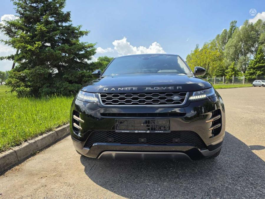 Melns Land Rover Range Rover Evoque 2020 Kauņa, ar dzinēja tilpumu 2.00 L un nobraukumu 186 tūkst. km par 18450 €, foto 3 vietnē AUTOMOTO.COM.LV